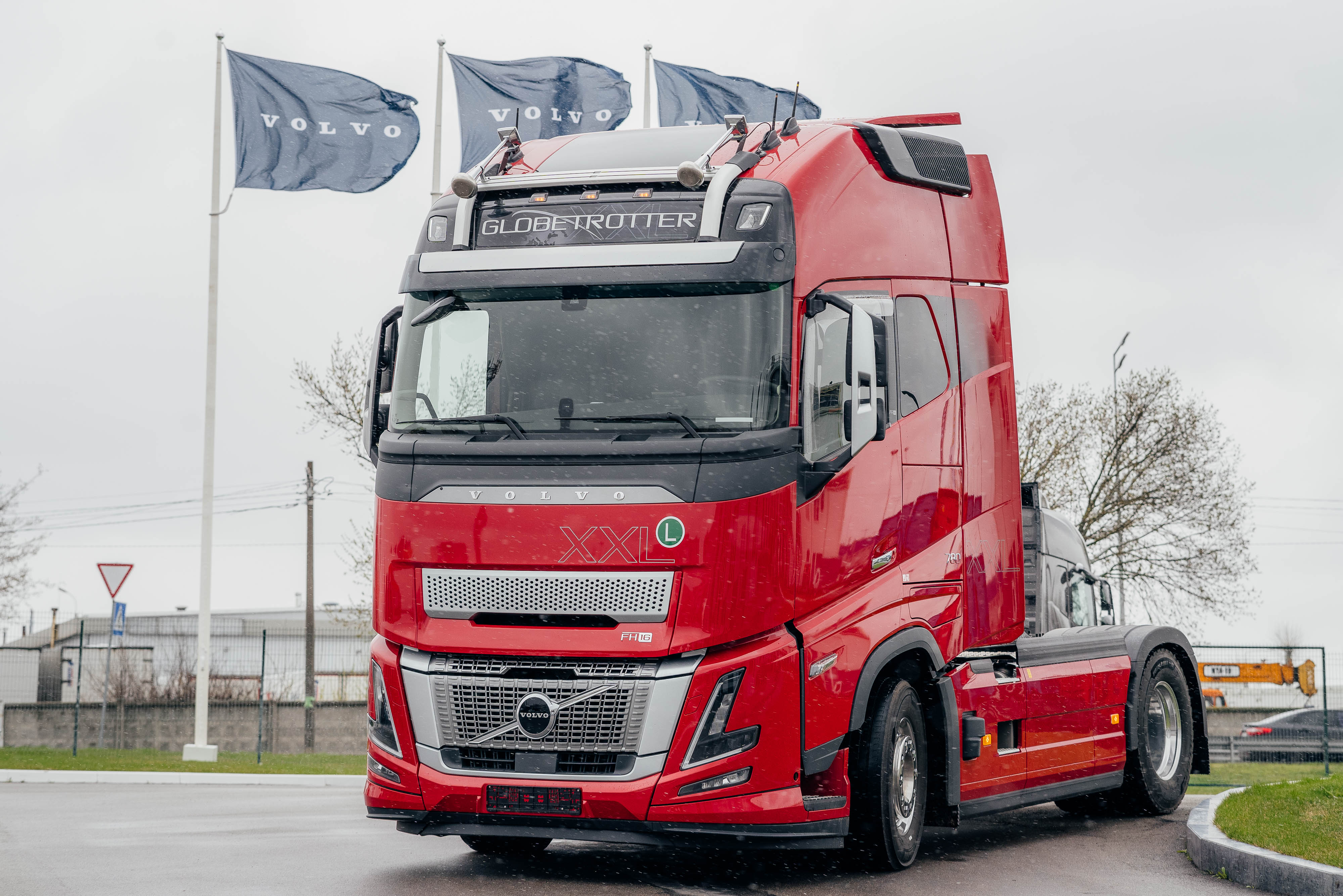 Поставка потужного Volvo FH16 Aero 780